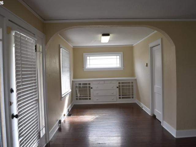 710 van buren st