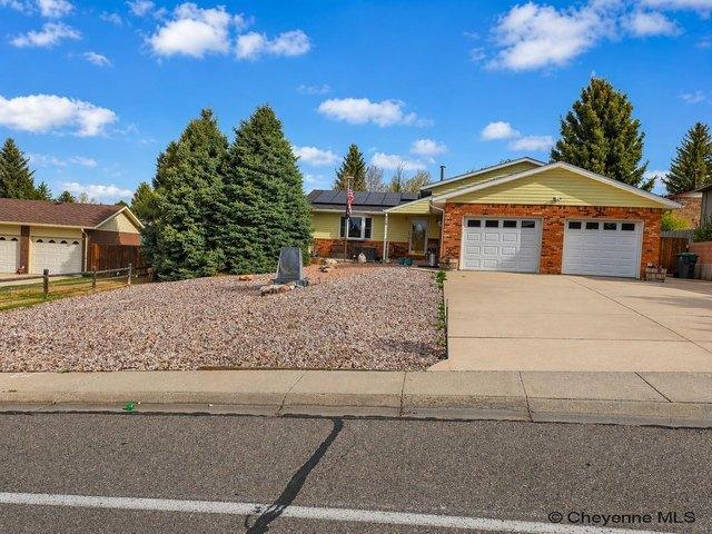 710 Vandehei Ave, Cheyenne, WY 82009
