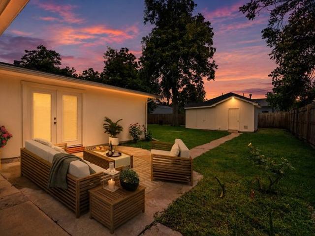 710 Vashti Dr, Houston, TX 77037