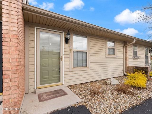 710 Victoria Ct, New Albany, IN 47150