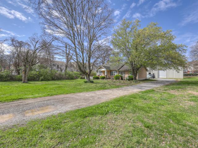 7114 Old Harding Pike
