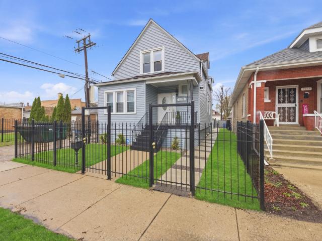 7115 S Rockwell St, Chicago, IL 60629 | MLS #12613 | Compass