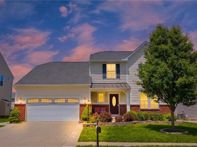 7116 Bluestream Dr, Tipp City, OH 45371