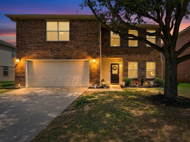 7116 Kickapoo Dr, Fort Worth, TX 76179 | MLS #21212 | Compass