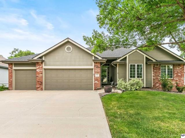 7117 S 151st St, Omaha, NE 68138