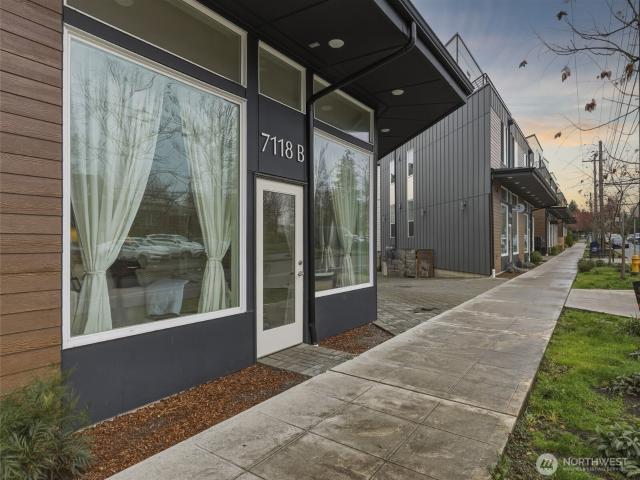 7118 Beacon Ave S, Unit B, Seattle, WA 98108 | MLS #2490 | Compass