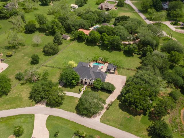 7118 Foster Creek Drive