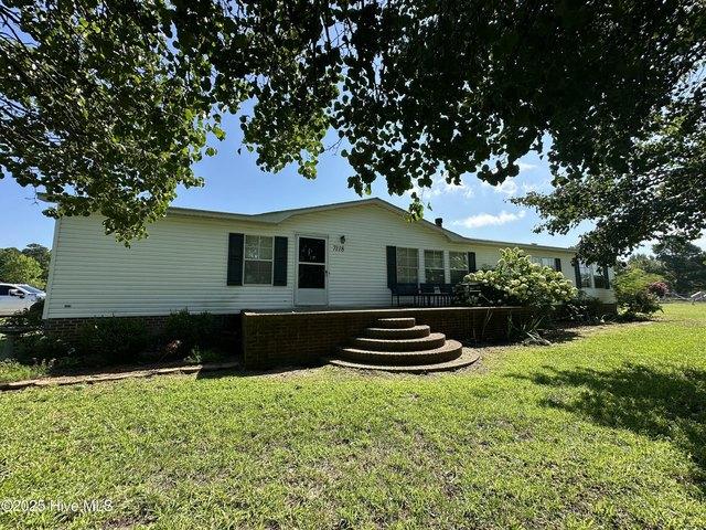 7118 Green Forest Rd, Lucama, NC 27851