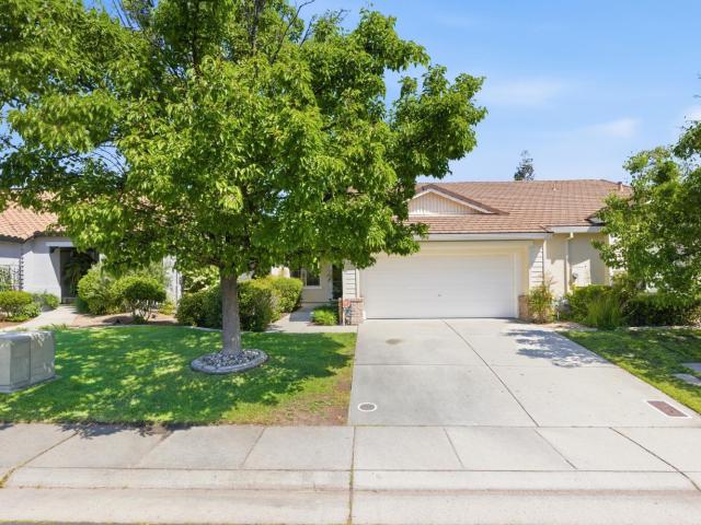 7118 Lyne Bay Dr, Roseville, CA 95747 | MLS #226047 | Compass