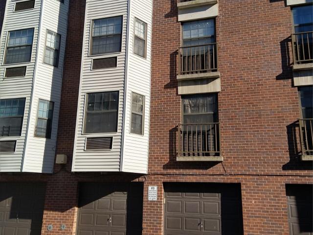 7118 th Street 2132