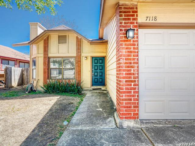 7118 Western Trail
