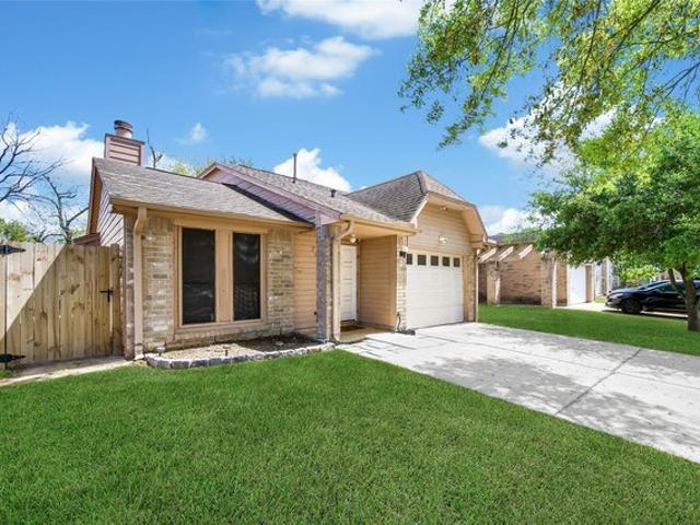 7110 Haven Creek Dr, Cypress, TX 77433