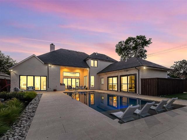 7110 Robin Road