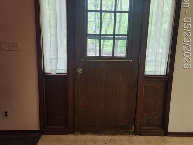 7110 Thom Drive