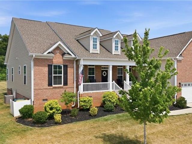 7111 Conrad Farm Rd, Lewisville, NC 27040