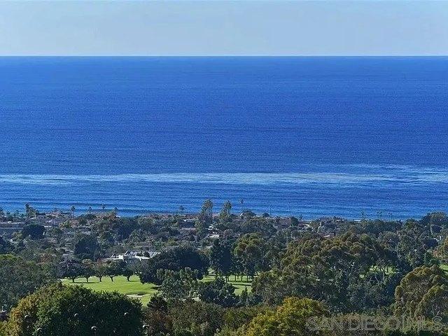 7111 Encelia Dr, La Jolla, CA 92037