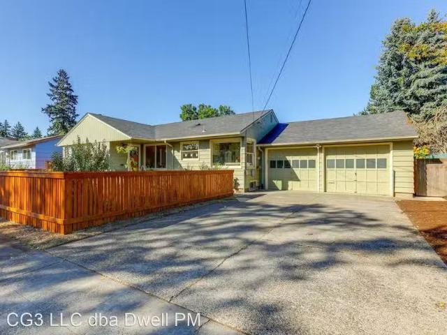 7111 SE 84th Ave 7111 Se 84th Ave