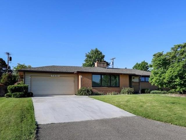 7111 W Willamette Ave, Kennewick, WA 99336
