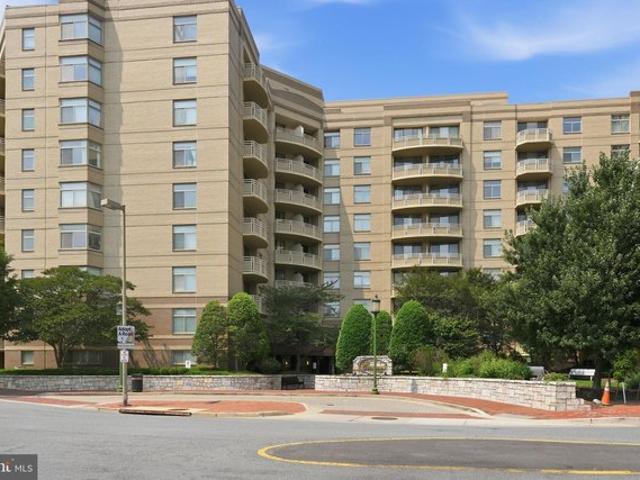 7111 Woodmont Ave Apt 106, Bethesda, MD 20815