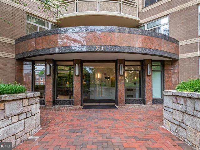 7111 Woodmont Avenue # 308