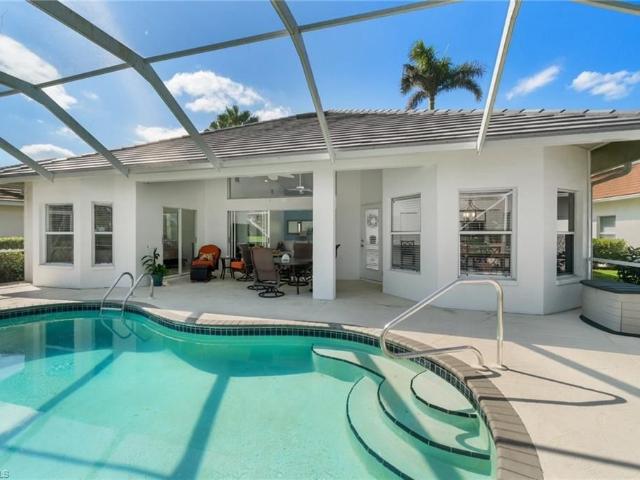 7112 Falcons Glen Blvd, Naples, US, FL