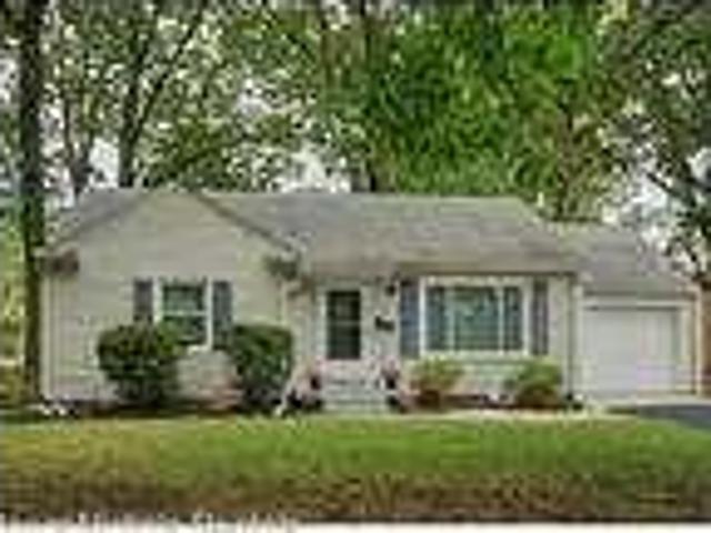 7112 Linden St, Prairie Village, Ks 66208