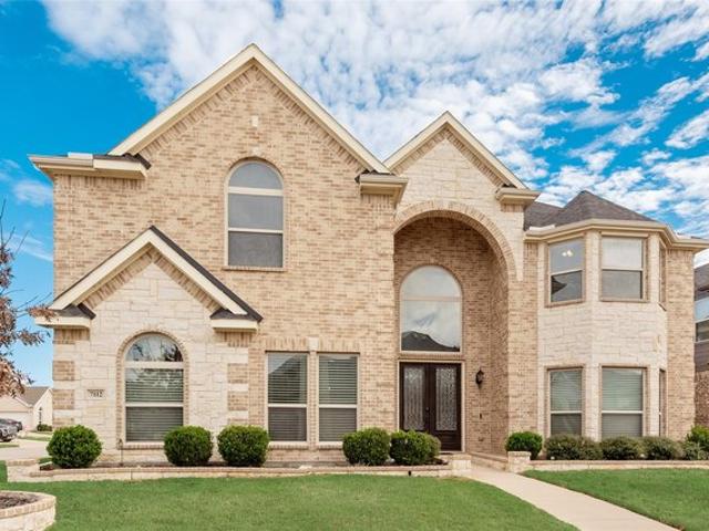 7112 Playa Norte Dr, Grand Prairie, TX 75054