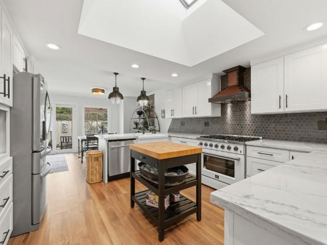 7112 Vía Portada, San Jose, CA 95135 | MLS #ML82030 | Compass