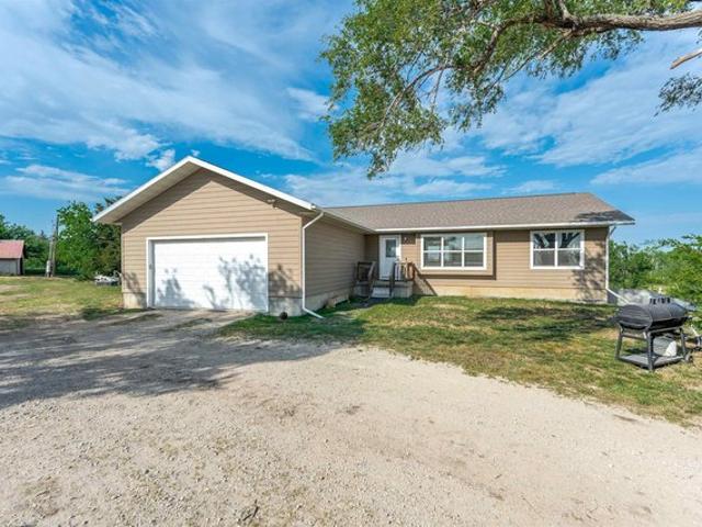 7112 W State St, Salina, KS 67401