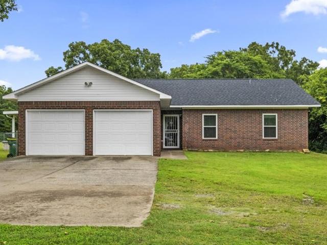 7112 W Republican Rd, Jacksonville, AR 72076