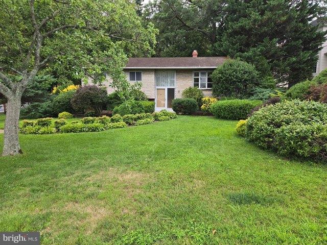 7113 Norwalk St, Falls Church, VA 22043