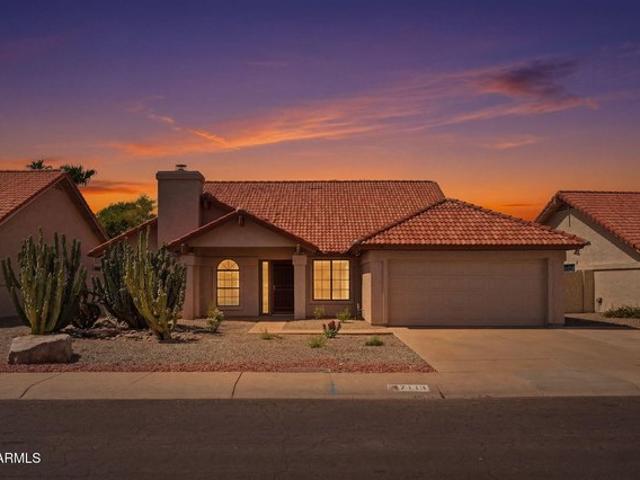 7113 W Julie Dr, Glendale, AZ 85308