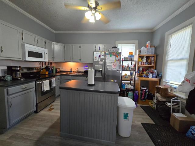 711 3rd Avenue SE
