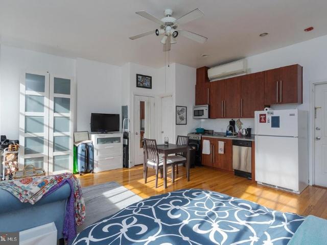 711 00 Walnut Street # 2F