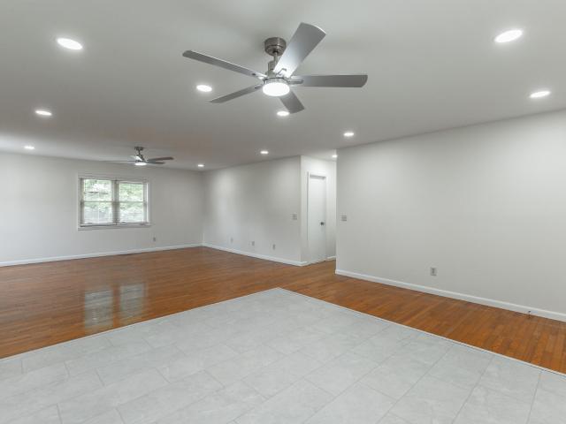 711 2nd Street