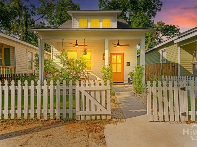 711 32nd St E, Savannah, GA 31401