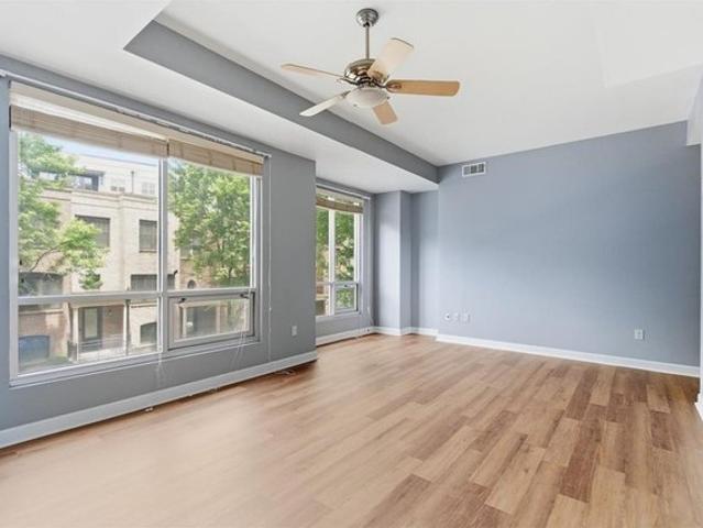 711 Cosmopolitan Dr NE Unit 213, Atlanta, GA 30324
