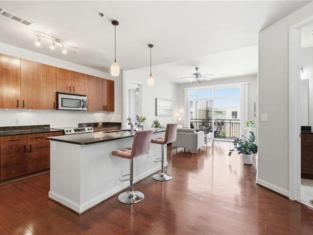 711 Cosmopolitan Dr NE Unit 326, Atlanta, GA 30324