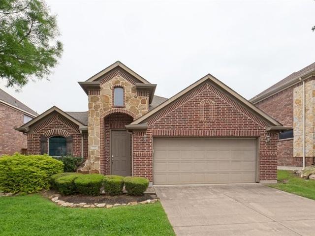 711 Cedarview Dr, Garland, TX 75040