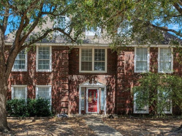 711 Amesbury Drive