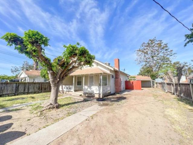 711 Anthony Ave, Modesto, CA 95351
