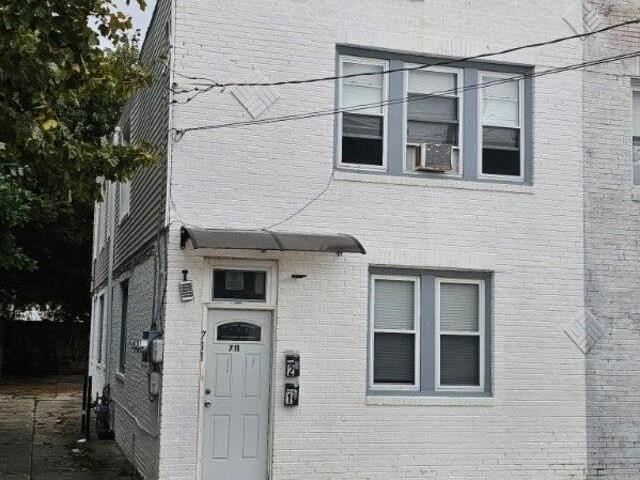 711 Adriatic Ave