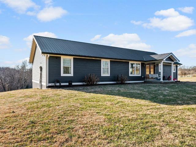 711 Boles Road