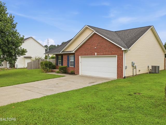 711 Drakewood Rd