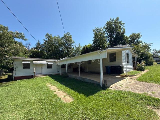 711 Dubois St, Denison, TX 75020 | MLS #21005 | Compass