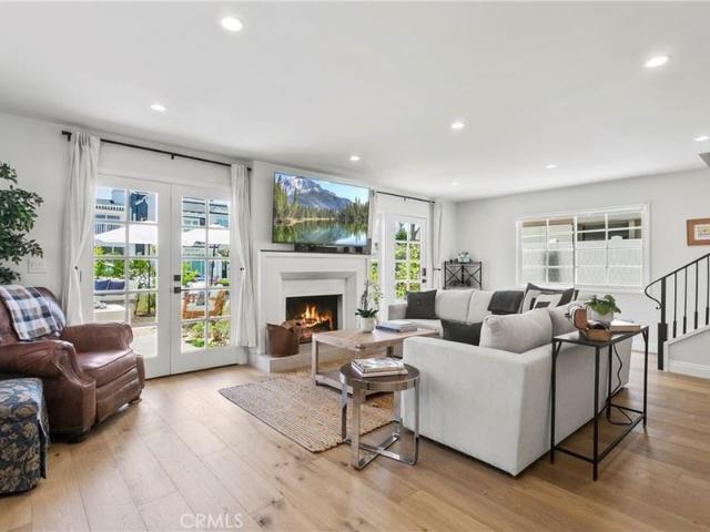 711 Heliotrope Avenue, Corona del Mar, US, CA