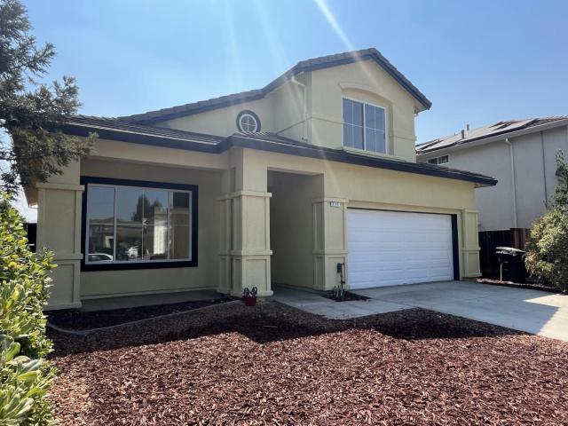 711 Hillock Drive