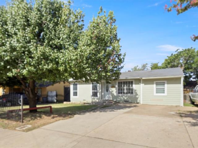 711 Hilltop Drive