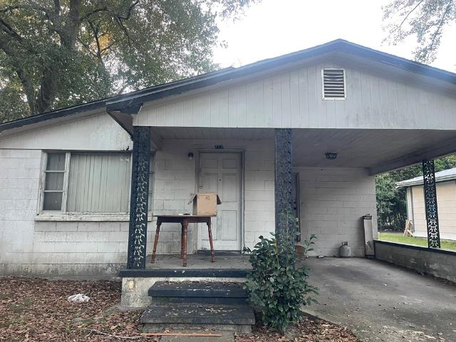 711 Hutchins Street