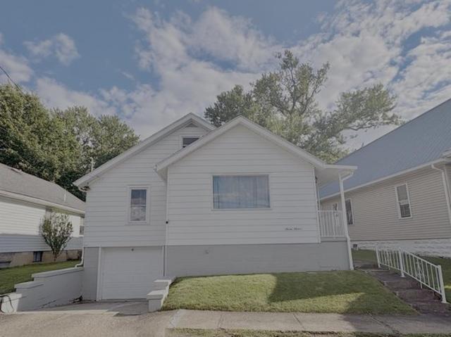 711 Ohio Ave, Fairmont, WV 26554